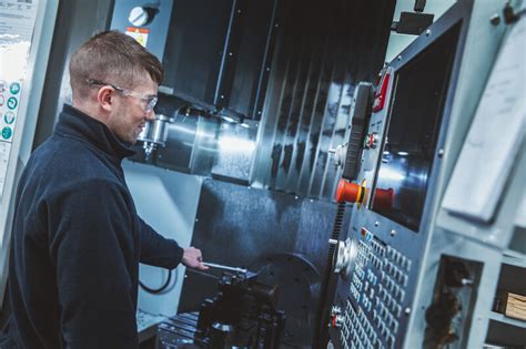 Lyndhurst Precision On Linkedin Precisionengineering Engineering