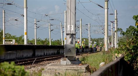 強震重創花東交通 鐵路全線通車估逾半年 新聞 Rti 中央廣播電臺