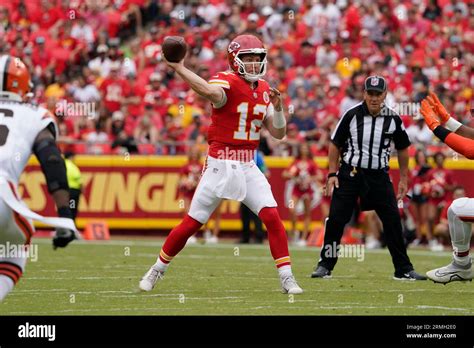 Kansas City Chiefs Quarterback Shane Buechele 12 Throws During An Nfl