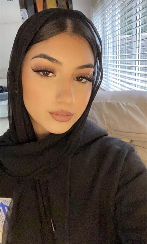 Hijabi Sisters Rhijabi