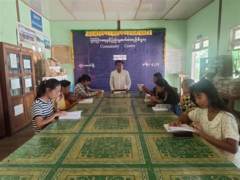 ကျိုင်းတောင်းမြို့ Community Centre ခန်းမတွင် စာဖက်ဝိုင်းကျင်းပ Information And Public