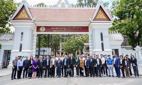 មន្រ្តីអភិវឌ្ឍន៍សហគ្រាសថៃ សិក្សាពីឱកាសវិនិយោគ នៅខេត្តព្រះសីហនុ