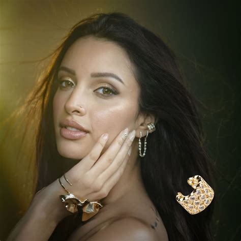 Pave Ear Cuff Mozaati