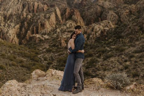 Adventurous Arizona Engagement Photos At Canyon Lake Kali M Photos