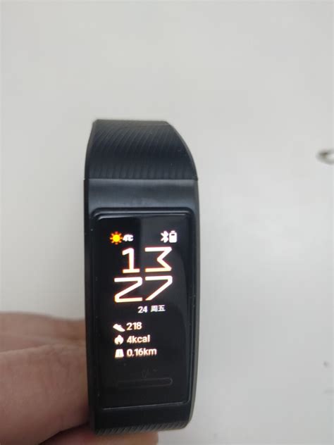 Huawei Band Pro Fitness Tracker Review Small But Capable Notebookcheck Net Reviews