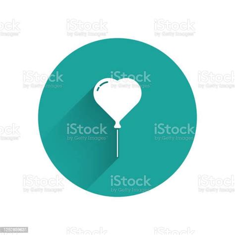 긴 그림자로 분리 리본 아이콘과 마음의 형태로 흰색 풍선 발렌타인 녹색 원 버튼입니다 벡터 고무에 대한 스톡 벡터 아트 및 기타 이미지 Istock