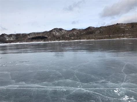 上州赤城山 アイスバブル2019 02 08 野風に吹かれて