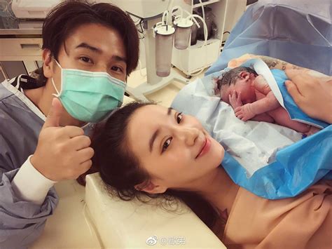 歐弟老婆二胎產女！網驚呼「連在產房都美」的好氣色保養秘訣公開！ 自由電子報istyle時尚美妝頻道