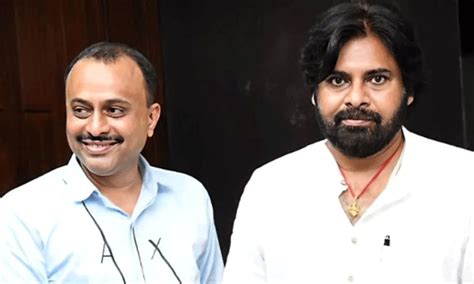 పవన్ గెలుపుని రూ2 కోట్ల ఖర్చుతో ఎంజాయ్‌ చేశారట Vishwa Prasad Clarified Spent Two Crores