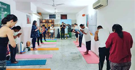 Mindfulness Meditation Classes India By Adwait Yoga School