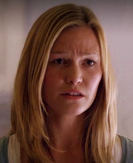 Julia Stiles Dexter Season 5