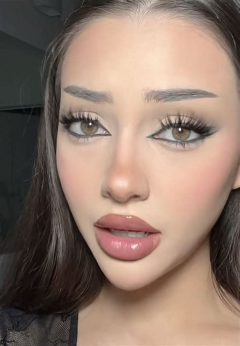 Pin On Makeup Makeup Routine Dope Makeup Fashion Makeup