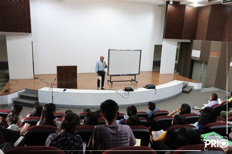 cimpa short course on cyclotomic numbers and function fields central