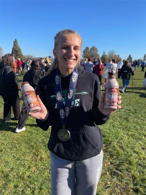 Spotlight 2022 Lauren Shaffer Portage Area Centralparunner