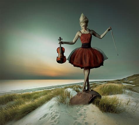 Bookings Emilyburakmusic