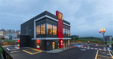 맥도날드 여주에 첫 드라이브 스루 매장 개점