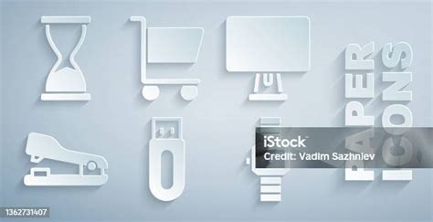 Usb 플래시 드라이브 컴퓨터 모니터 스테이플러 손목 시계 쇼핑 카트 및 오래된 모래 시계 아이콘을 설정합니다 벡터 3차원 형태에 대한 스톡 벡터 아트 및 기타 이미지