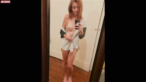 Taylor Misiak Nude Pics Page 1