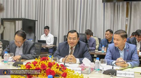 ឯកឧត្តម ប៉ាវ ហមផាន អញ្ជើញដឹកនាំកិច្ចប្រជុំពិភាក្សា និងពិនិត្យវឌ្ឍនភាពផែនការសកម្មភាព ដំណាក់កាលទី៥