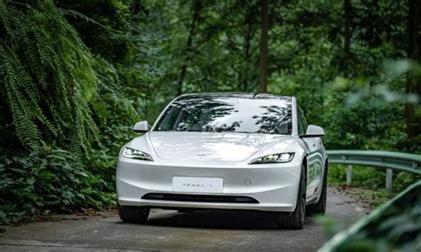 Tesla Starts Rolling Out Another Round Of Fsd Free Trials