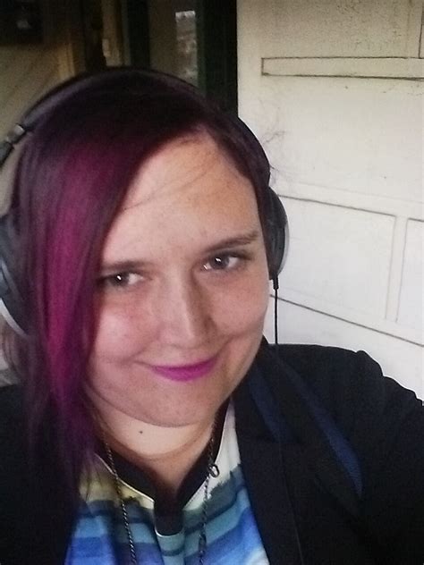 About Tessa Leach Medium