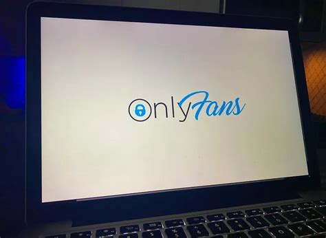 Behind The Scenes A Day In The Life Of An Onlyfans Creator Babepedia Blog