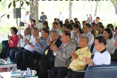 Sahapat บริษัท สหพัฒนพิบูล จำกัด มหาชน โดยคุณบุญชัย