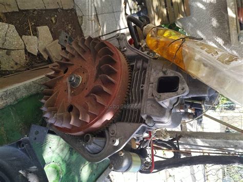 Продавам едноцилиндров дизелов двигател от дизел генератор Генератори София Двигателят