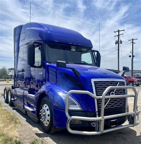 How Much Does A Semi Truck Cost Handshakefleet