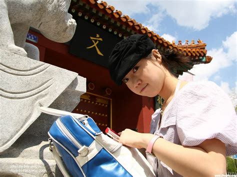 壁纸1024x768张筱雨 壁纸16壁纸 张筱雨壁纸图片 明星壁纸 明星图片素材 桌面壁纸