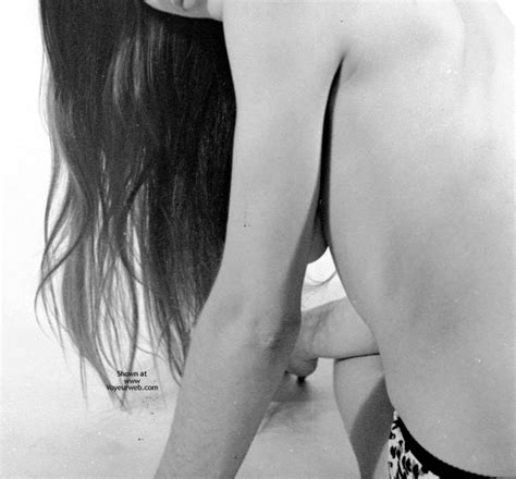 pam 69 the topless session september 2003 voyeur web