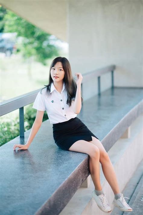 นางฟ้ามหาลัย ช่วงนี้แอดงานเยอะไปหน่อย ต้องขออภัยที่ไม่ค่อยได้ส่งความน่ารักให้ลูกเพจชมนะ