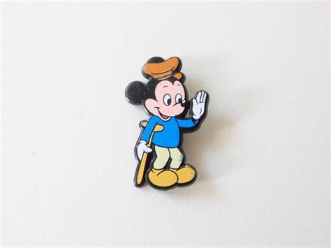 Vintage Disney Tiny Tim Mickey Mouse Badge A Christm… Gem