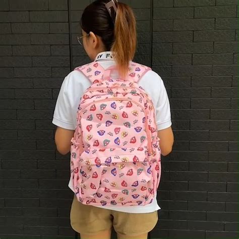 👧🏻 กระเป๋าเป้ ใส่ของไปต่างจังหวัด ไซส์ใหญ่ ลายเด็กผู้หญิง ขนาด 16 นิ้ว ด้านในมีช่องใส่ Tablet