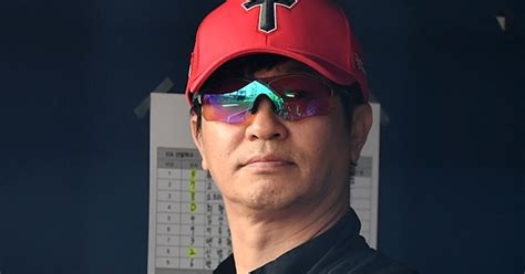 ‘첫 주2회 등판 아기호랑이 향한 한남자 시선 “윤영철 5이닝 3실점 기대 다음 주 투구도 보겠다” Mk현장