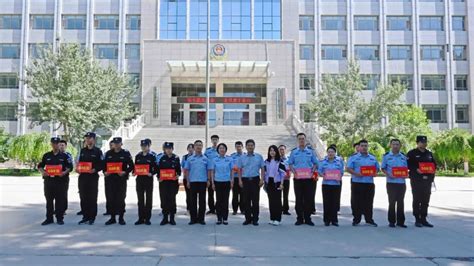 市总工会慰问市公安局疫情防控一线民辅警 澎湃号政务 澎湃新闻 The Paper