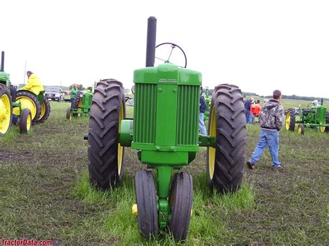 John Deere 70 Tractor Photos Information