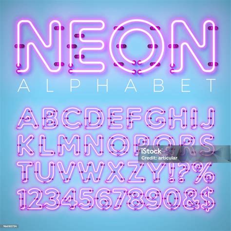 파란색 배경에 밝은 네온 알파벳입니다 벡터 문자 숫자 및 기호 계층 빛나는 발광 효과를 문자를 구분 합니다 당신의 텍스트 장식 배너 전단지 또는 프로 모션 파티 포스터에 대