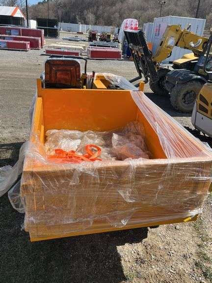 Ird 25 Crawler Dumper W Seat Rogers Community Auction Inc