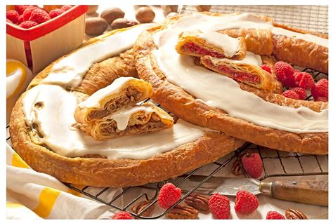 Holiday Danish Kringles Pecan And Raspberry Kringle