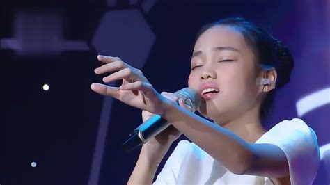 汤晶锦锦现在声音汤晶锦现在长什么样了汤晶锦声音怎么变了大山谷图库