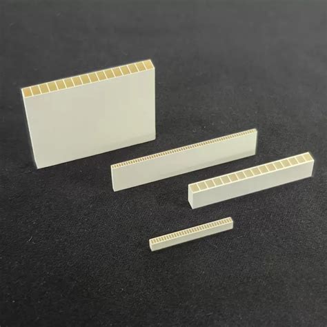 Linear Arrays Of Crystal Gagg Csi Cwo Gos