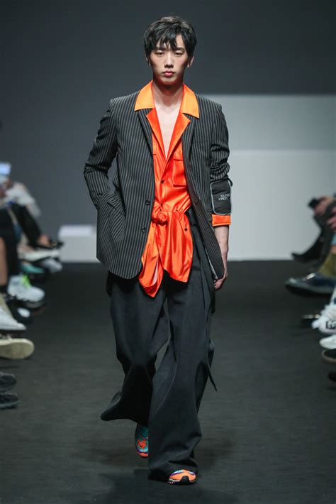 2018 Fw Hera Sfw Munsoo Kwon Tin뉴스