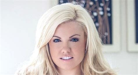 Sasha Knox Biography Wiki Age Height Career Photos More Artofit