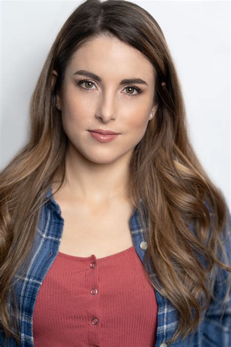 Avery Segapeli