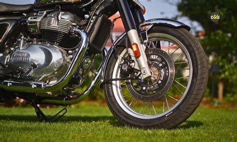 Royal Enfield Classic 650 Review In Pictures
