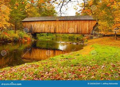 Corbin Covered Bridge Over Sugar River In Newport New Hampshire Stock Image Image Of Fall