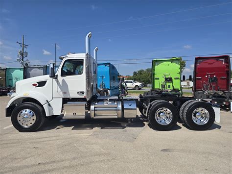 2025 Peterbilt 567 Tlg