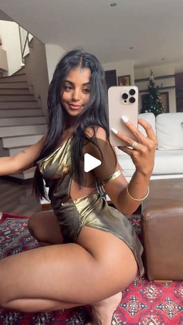 Julieth Diaz On Instagram Your Favorite Brunette 🤎🧸 In 2025 Pose