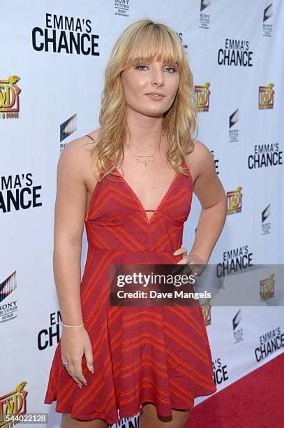 Christina Robinson Actress Photos And Premium High Res Pictures